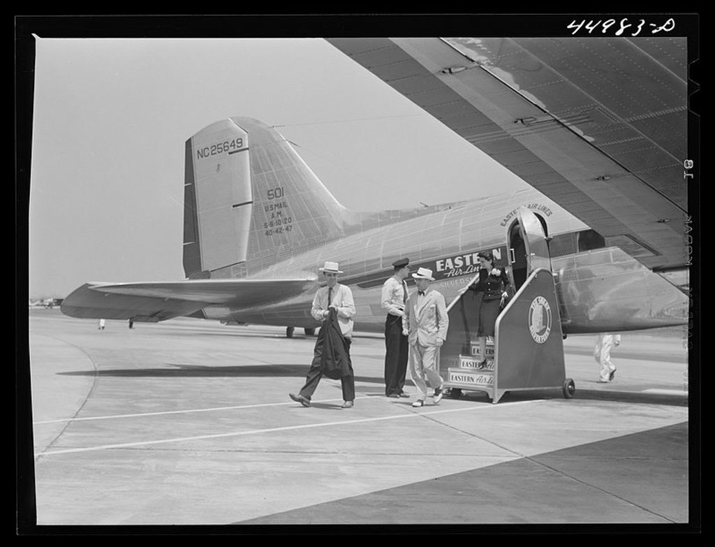 What is the process for deplaning and collecting luggage after a ...