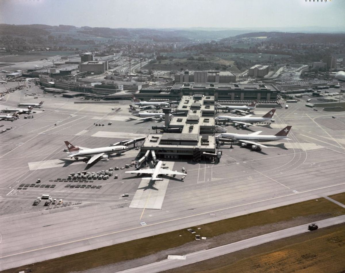 What are the options for ground transportation to and from private jet ...